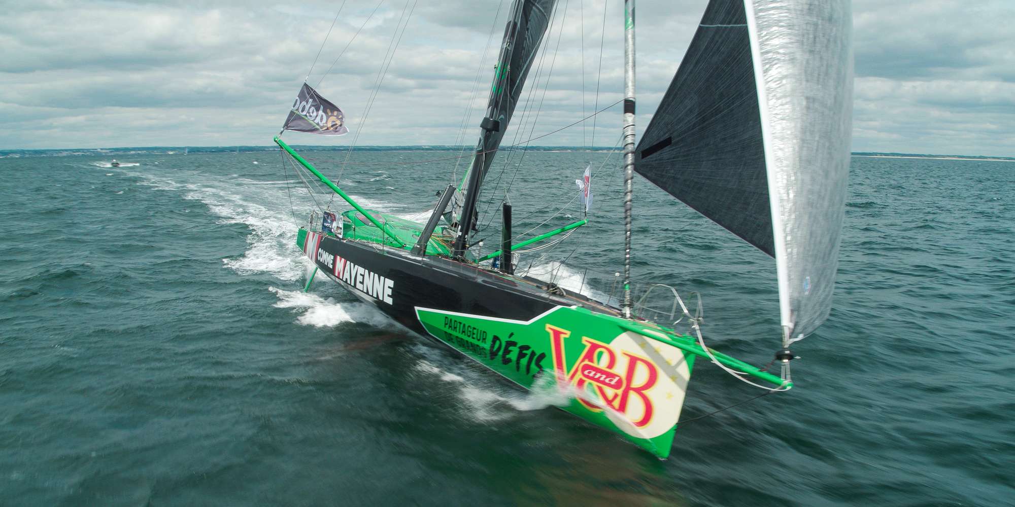 Voilier de course Imoca 60 V AND B MAYENNE – Bateau Vendu | BGYB